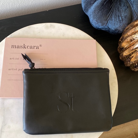 Seint | Bags | Seint Leather Makeup Bag Wipeable Interior Exterior Rare Bnib | Poshmark